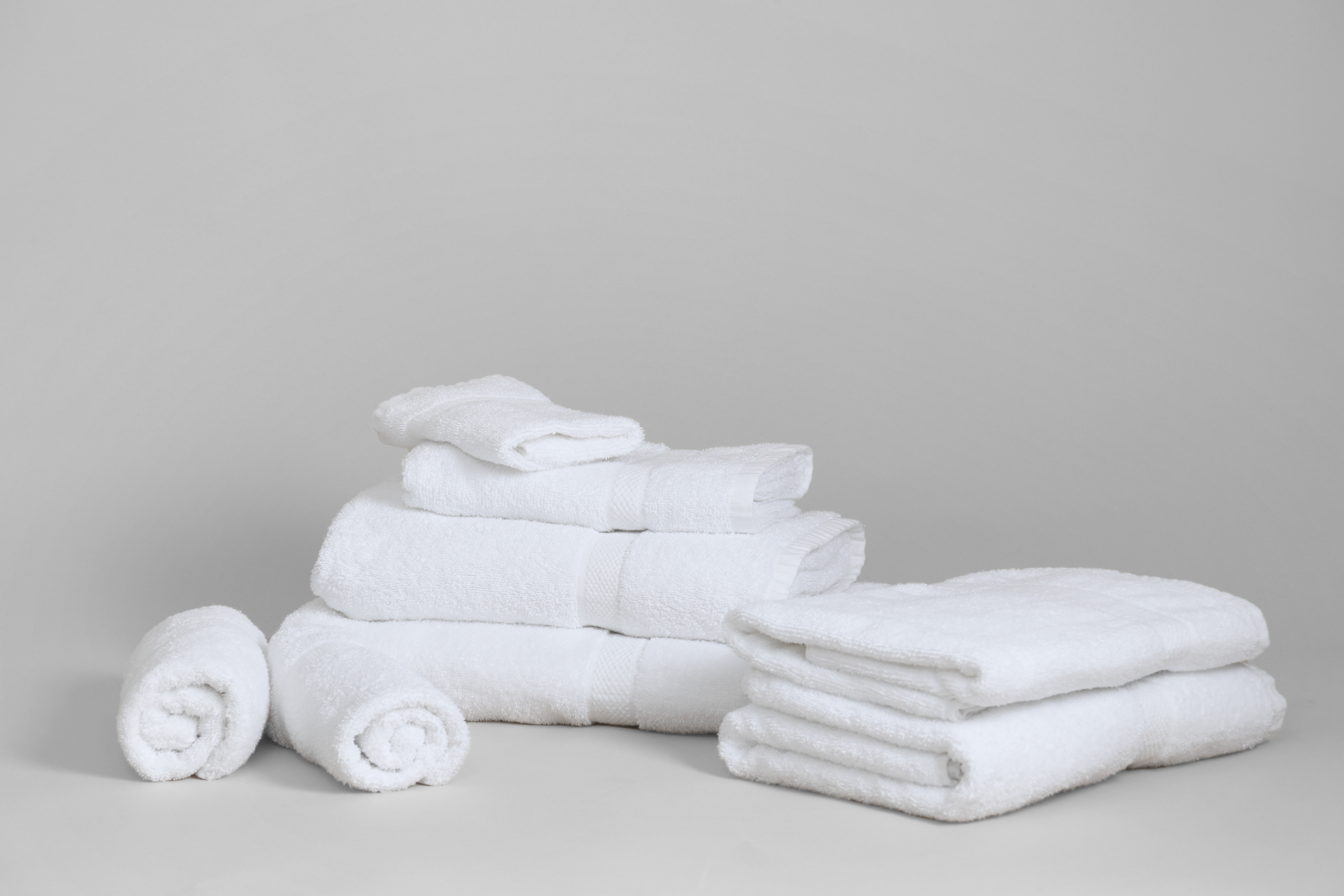 Excellence Collection Dobby Border Hotel WhiteTowels